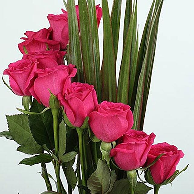Pink Rose Arrangement | Gift Pink Roses Bouquet - Ferns N Petals